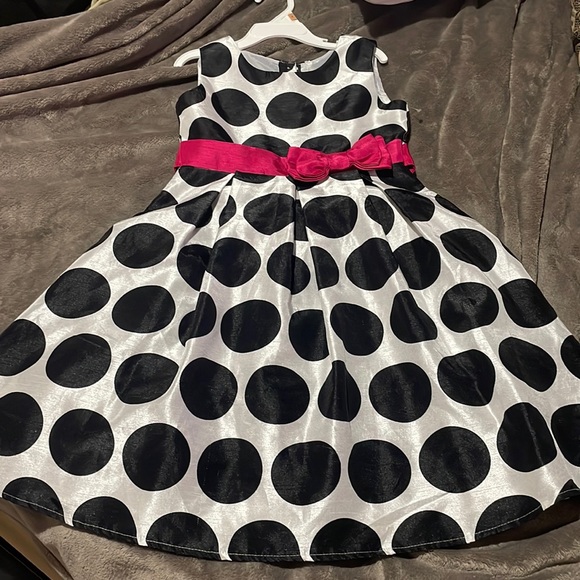 Cherokee | Dresses | Cherokee 7 White Black Polka Dot Hot Pink Accent ...